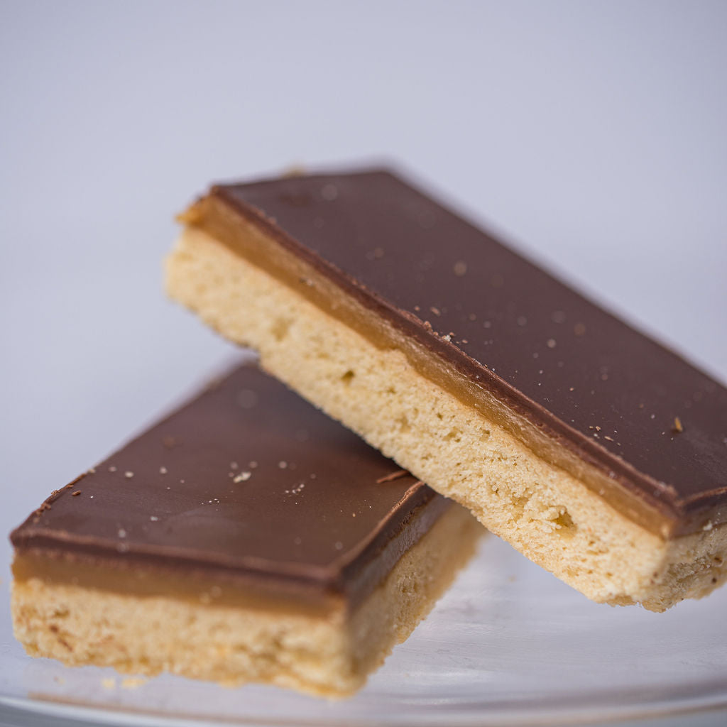 Caramel Shortbread Traybake – Haighs Bakery